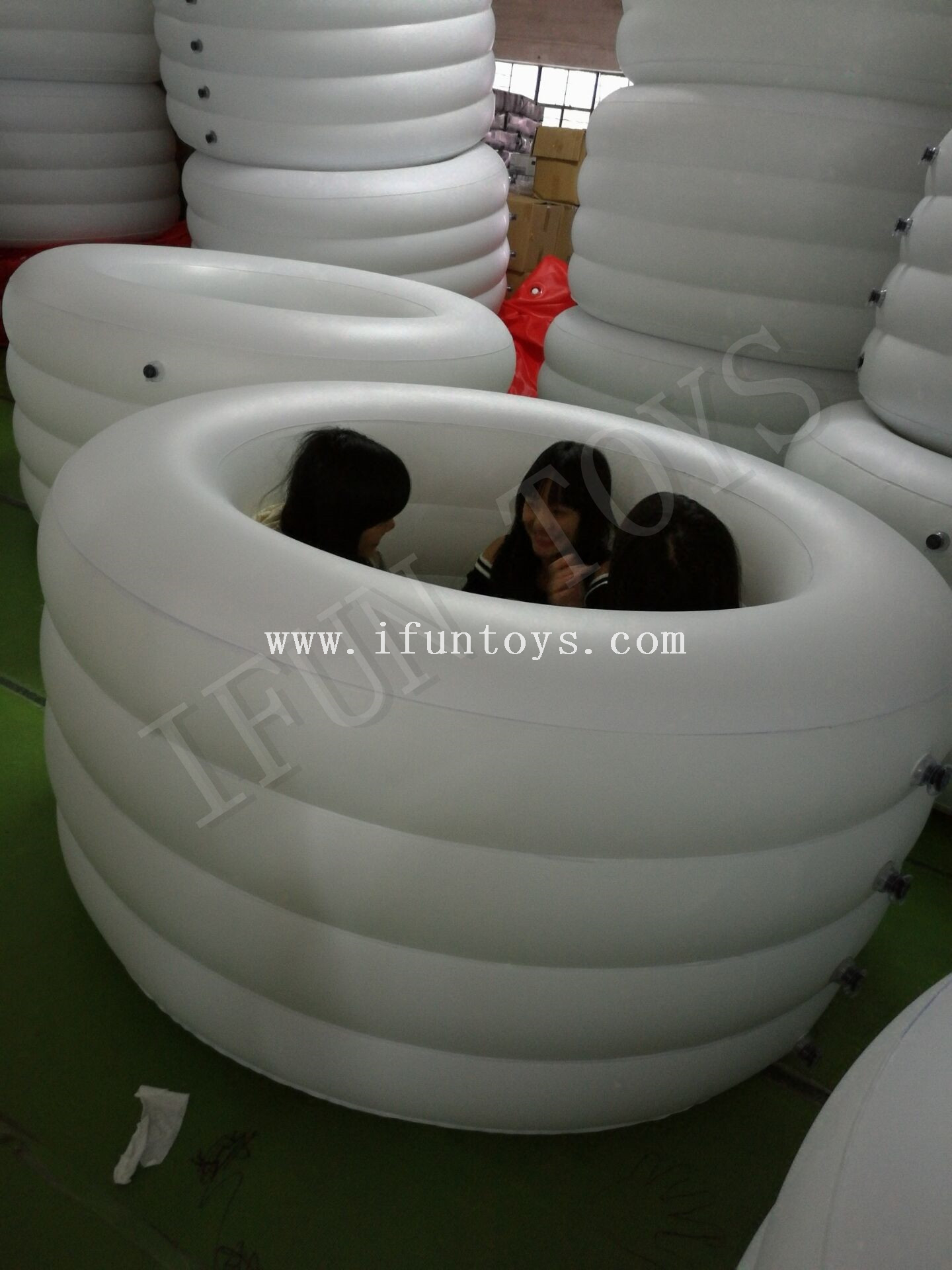 Round Inflatable Ice Bath / White Inflatable Team Ice Bath / Inflatable ...